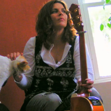 Galynne is on StageIt