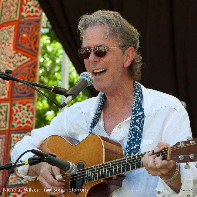 Stevie Coyle is on StageIt