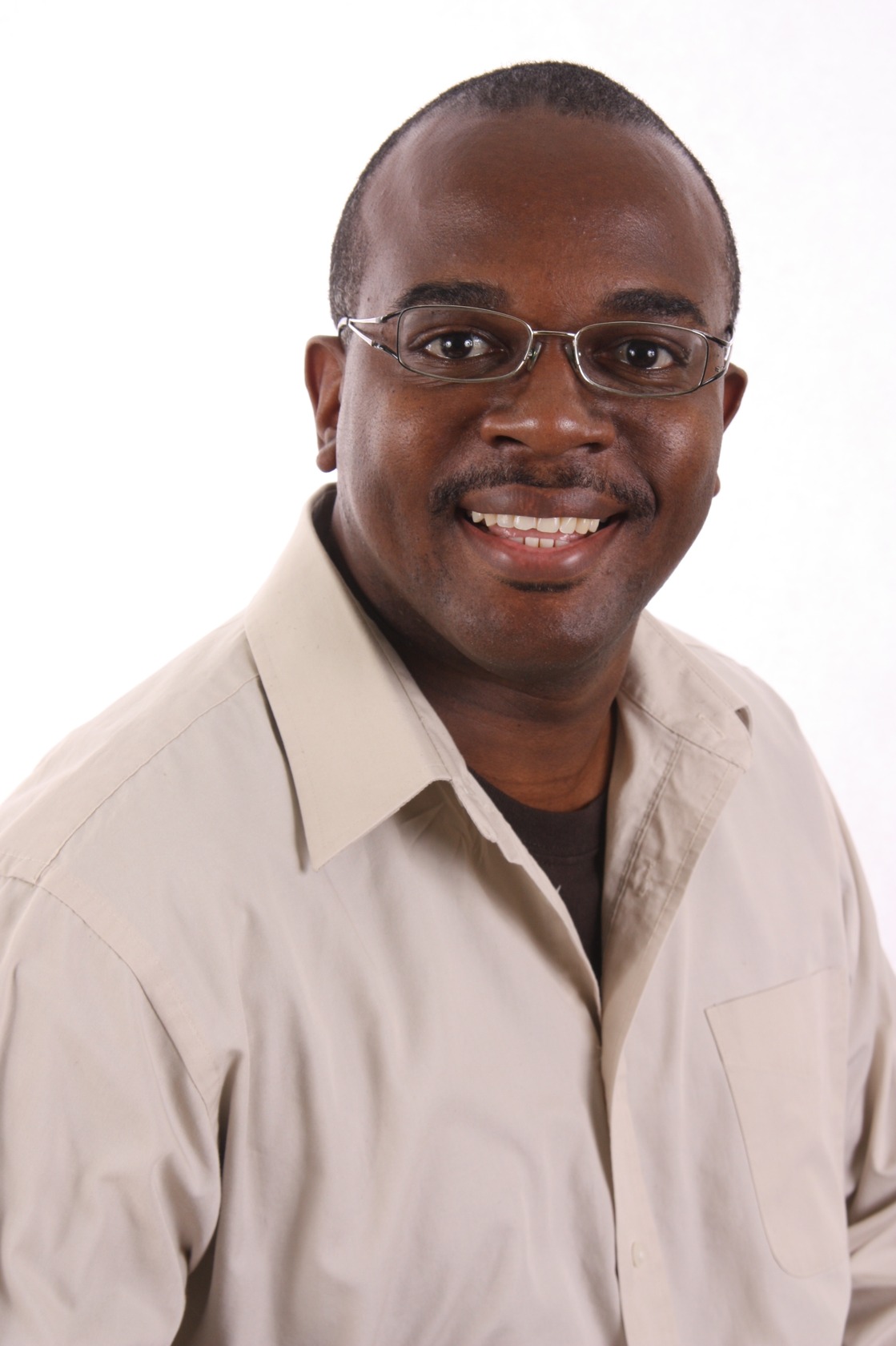 Keith Baker is on StageIt