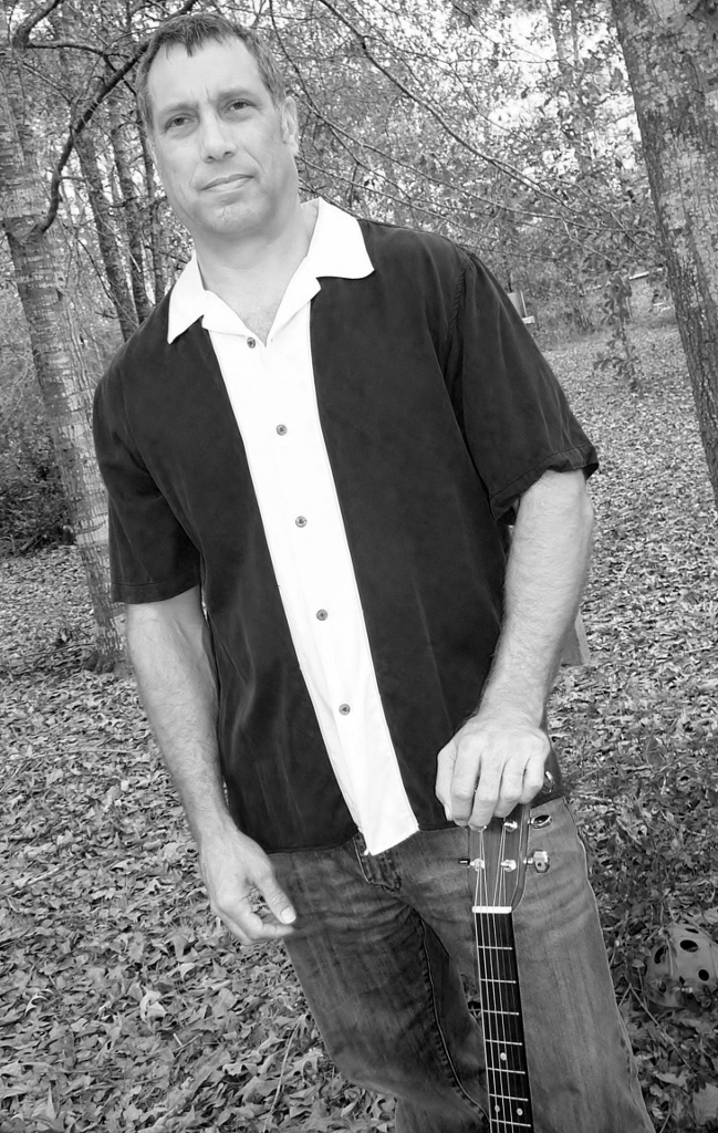 Fred Spence is on StageIt