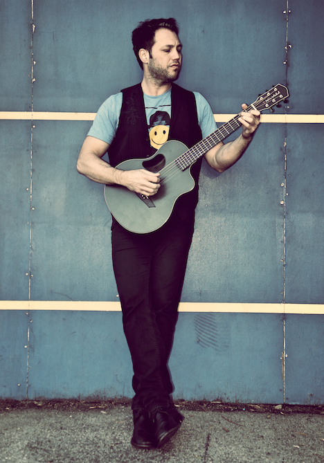 Michael NOMAD Ripoll is on StageIt