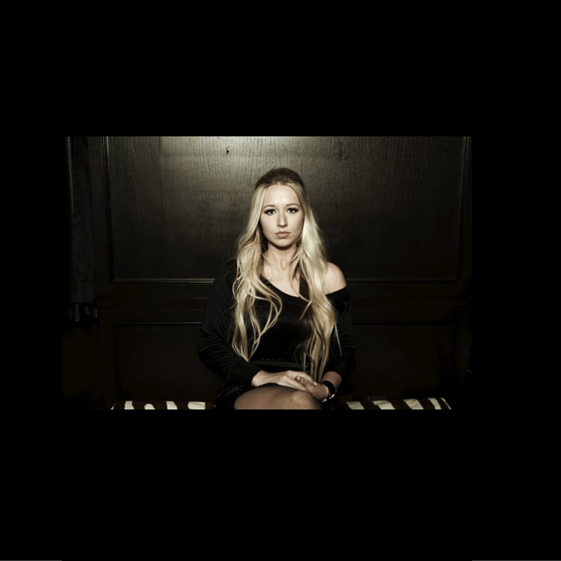 Kiley Dean is on StageIt