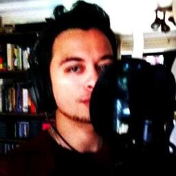 Angelo-V is on StageIt