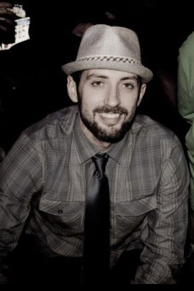 Eric Erdman is on StageIt