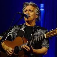 Peter Howarth is on StageIt