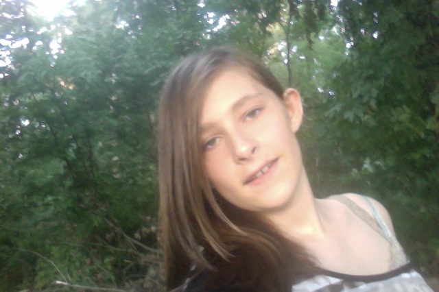 becca lynn is on StageIt